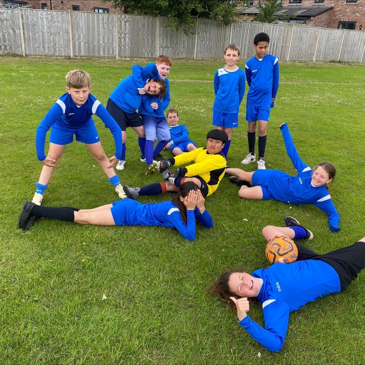 Forest View Primary School - Y5/6 Football